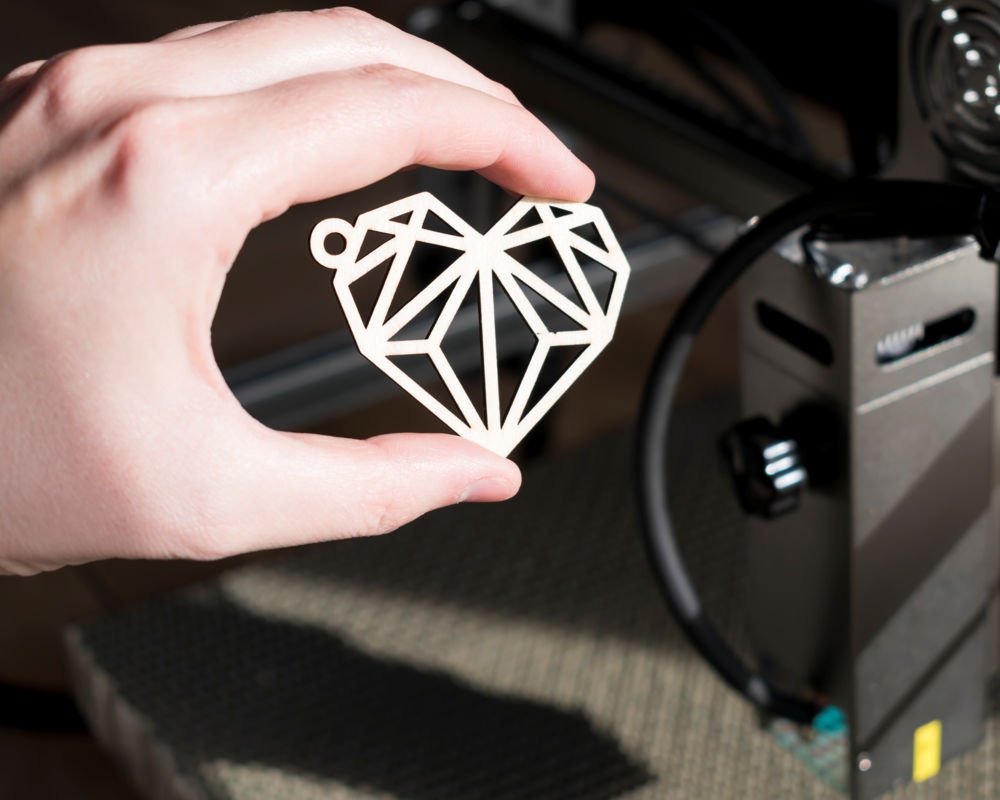 Corte de metal con láser – CPS Cut and Press Solutions